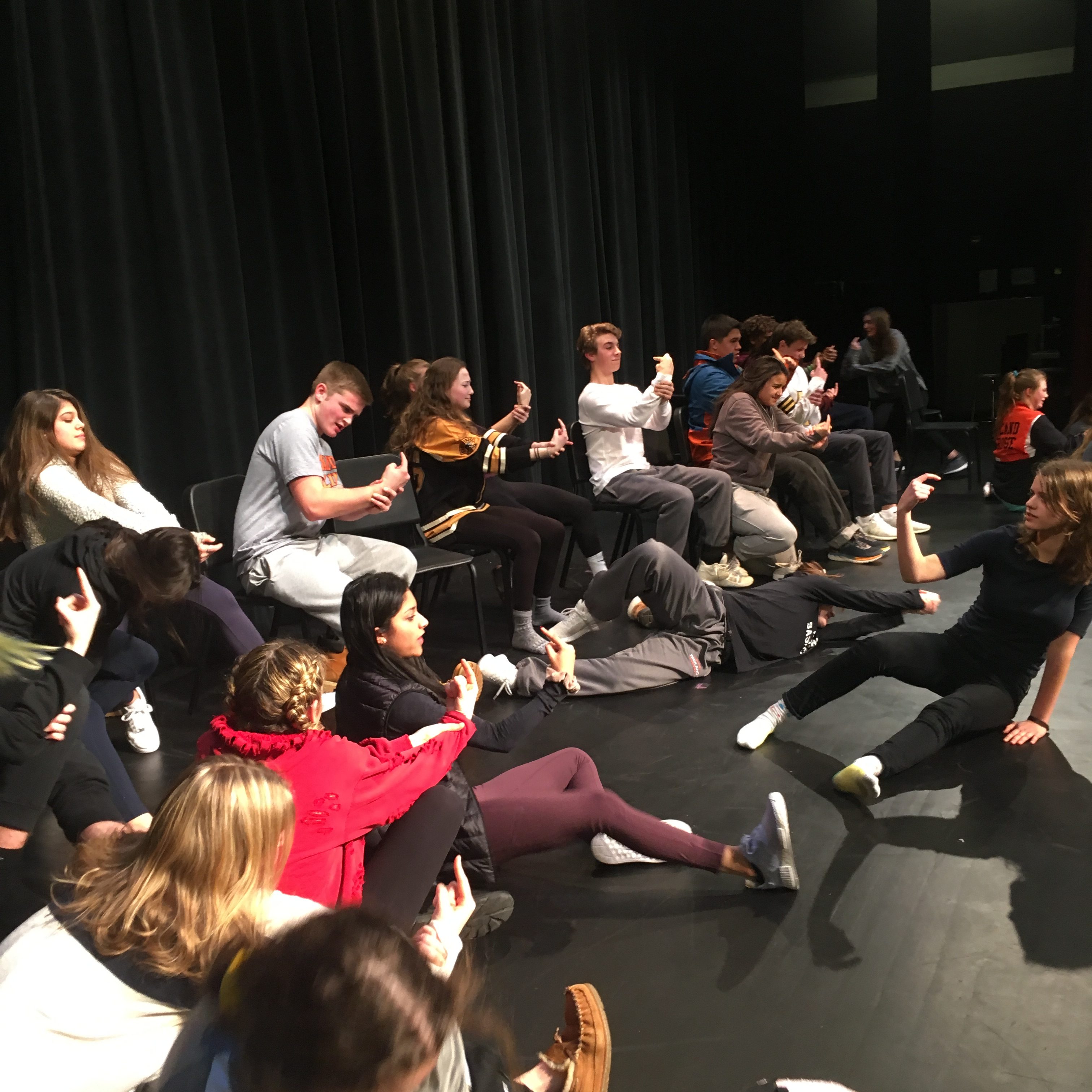 Project Graduation hypnotist shows - Funny Hypnotism
